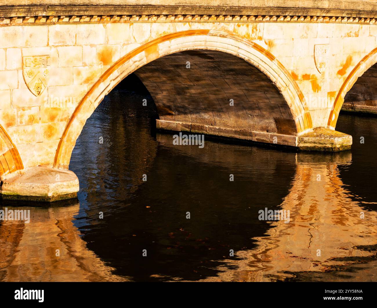 The Trinity Bridge, River Cam, Trinity College, University of Cambridge ...