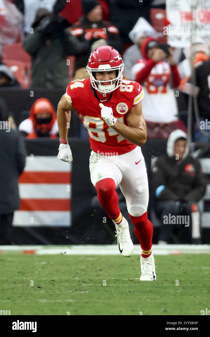 Kansas City Chiefs wide receiver Justin Watson (84) runs up the field ...
