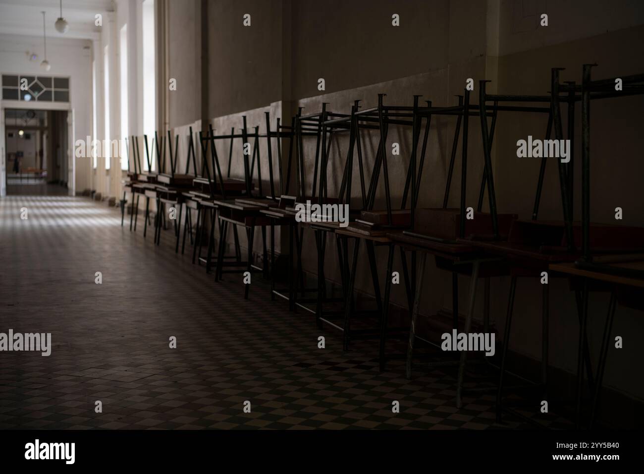 Lonely school lockers hi-res stock photography and images - Alamy