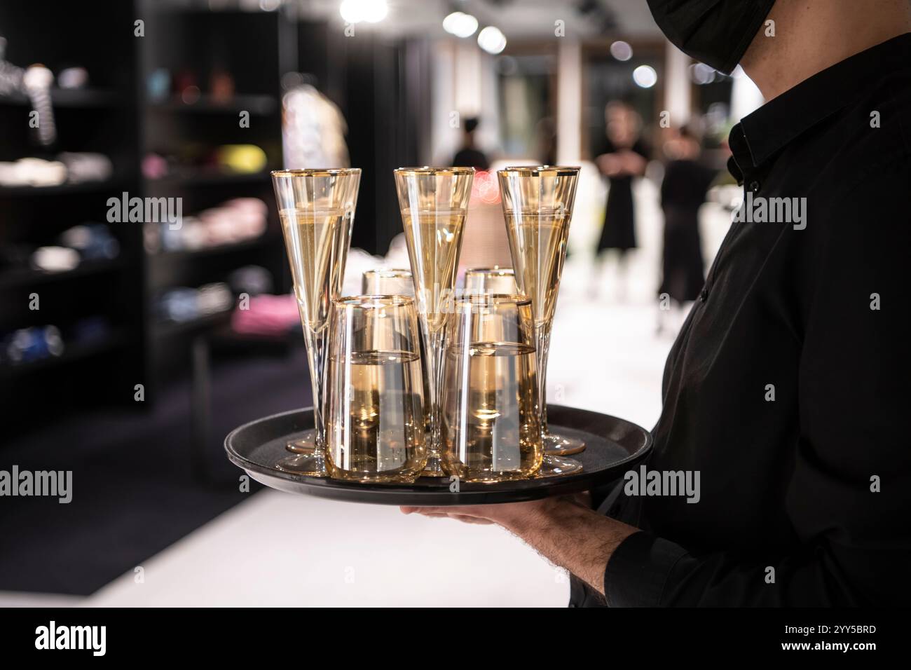 Professional event catering hi-res stock photography and images - Alamy