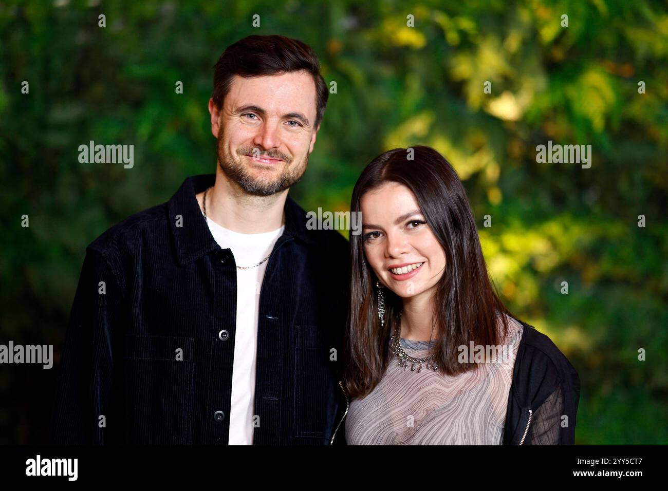 Almania: Neue Folgen Mit Phil Laude Im April In Der Ard-Mediathek – DIKAZK