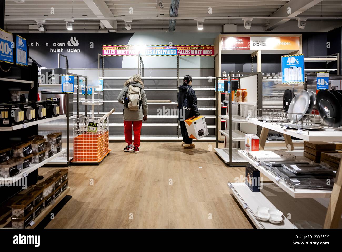 THE HAGUE - Interior of a Blokker store where closure sales are taking ...