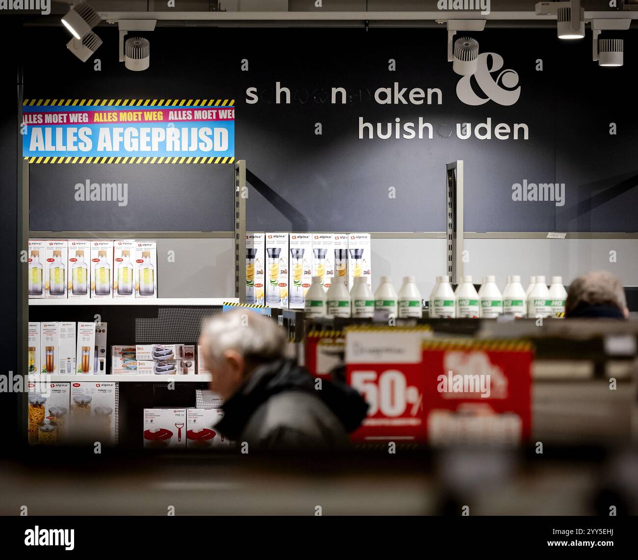THE HAGUE - Interior of a Blokker store where closure sales are taking ...