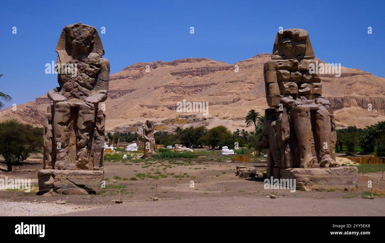 Colossus of Memnon, Luxor, Egypt Stock Photo - Alamy