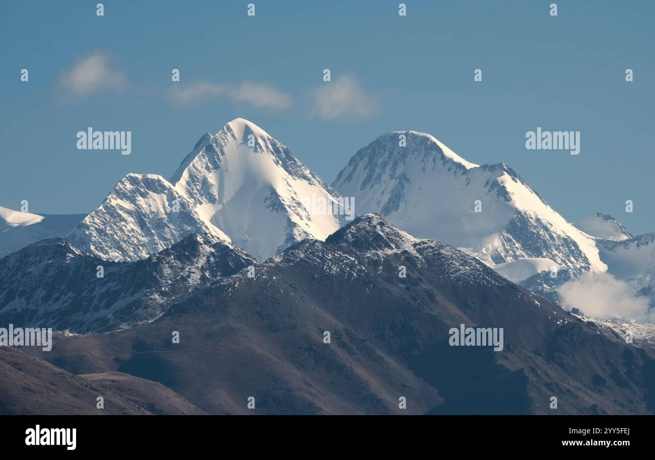 Mount Belukha - the highest peak of the Altai Mountains is covered with ...