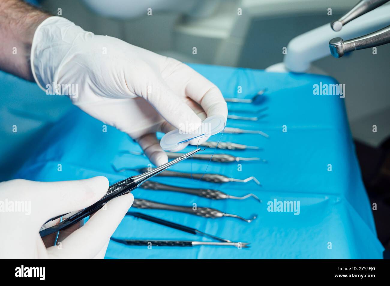 Hand doctor take surgical tools hi-res stock photography and images - Alamy