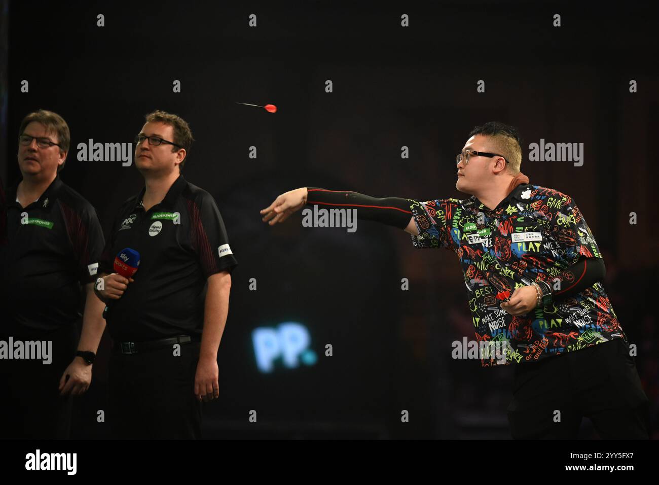 Alexandra Palace, London, UK. 19th Dec, 2024. 2024/25 PDC Paddy Power ...