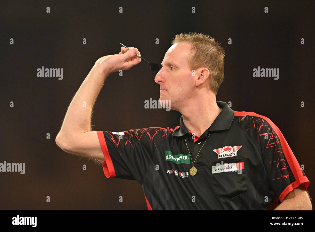 Alexandra Palace, London, UK. 19th Dec, 2024. 2024/25 PDC Paddy Power ...