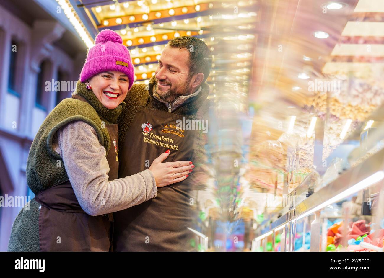 PRODUCTION - 19 December 2024, Hesse, Frankfurt/Main: Monika and Markus ...