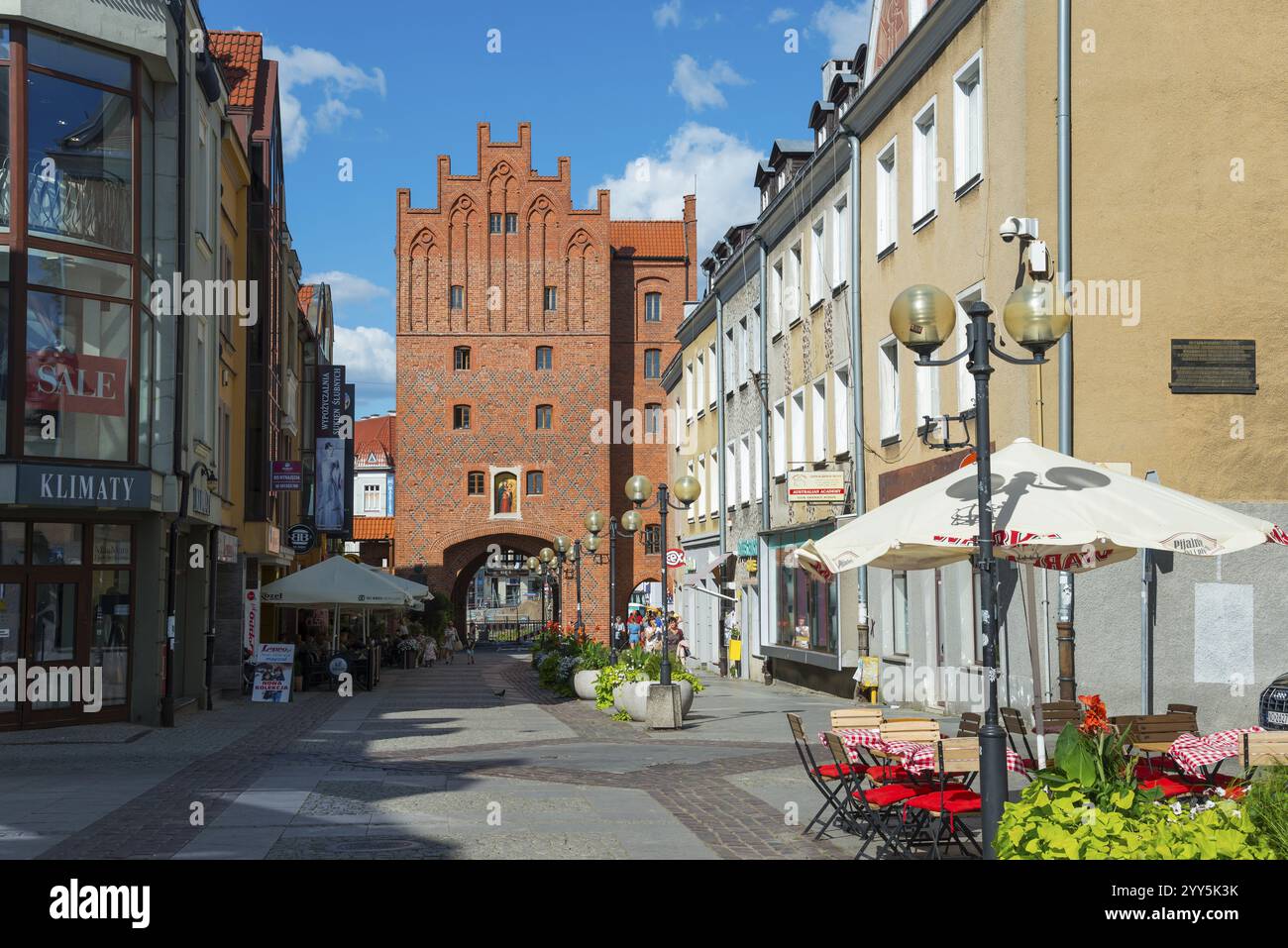 Maler's Old Town Lane with historic brick houses and cosy alleyway ...