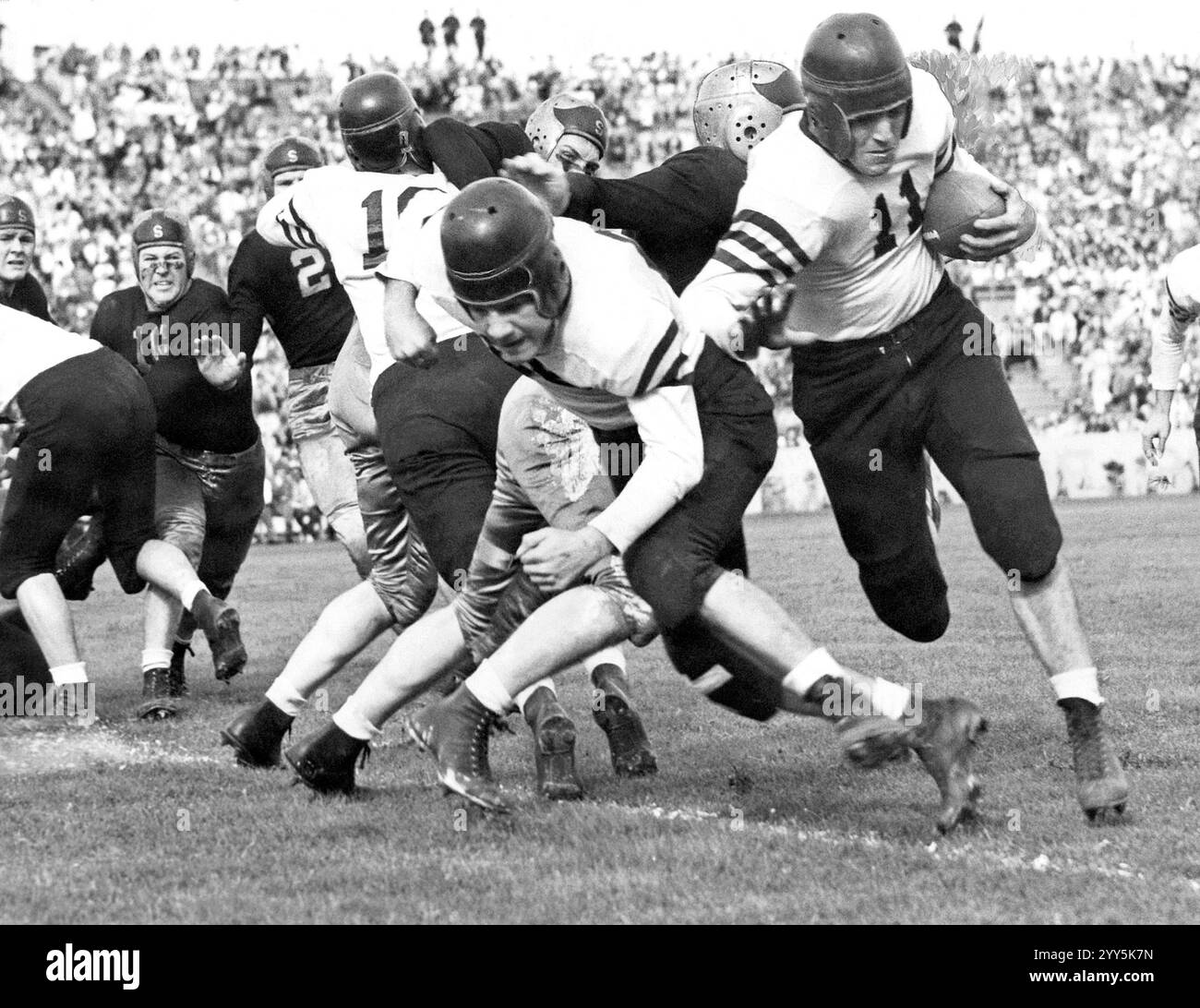 FILE - Auburn halfback Stiz (11) finds a good opening in the Michigan ...