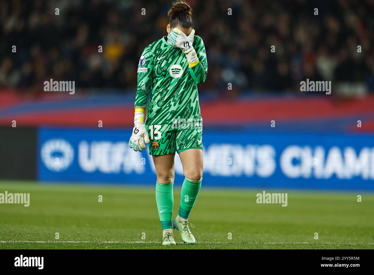 Barcelona, Spain. 18th Dec, 2024. Catalina Coll (Barcelona) Football ...