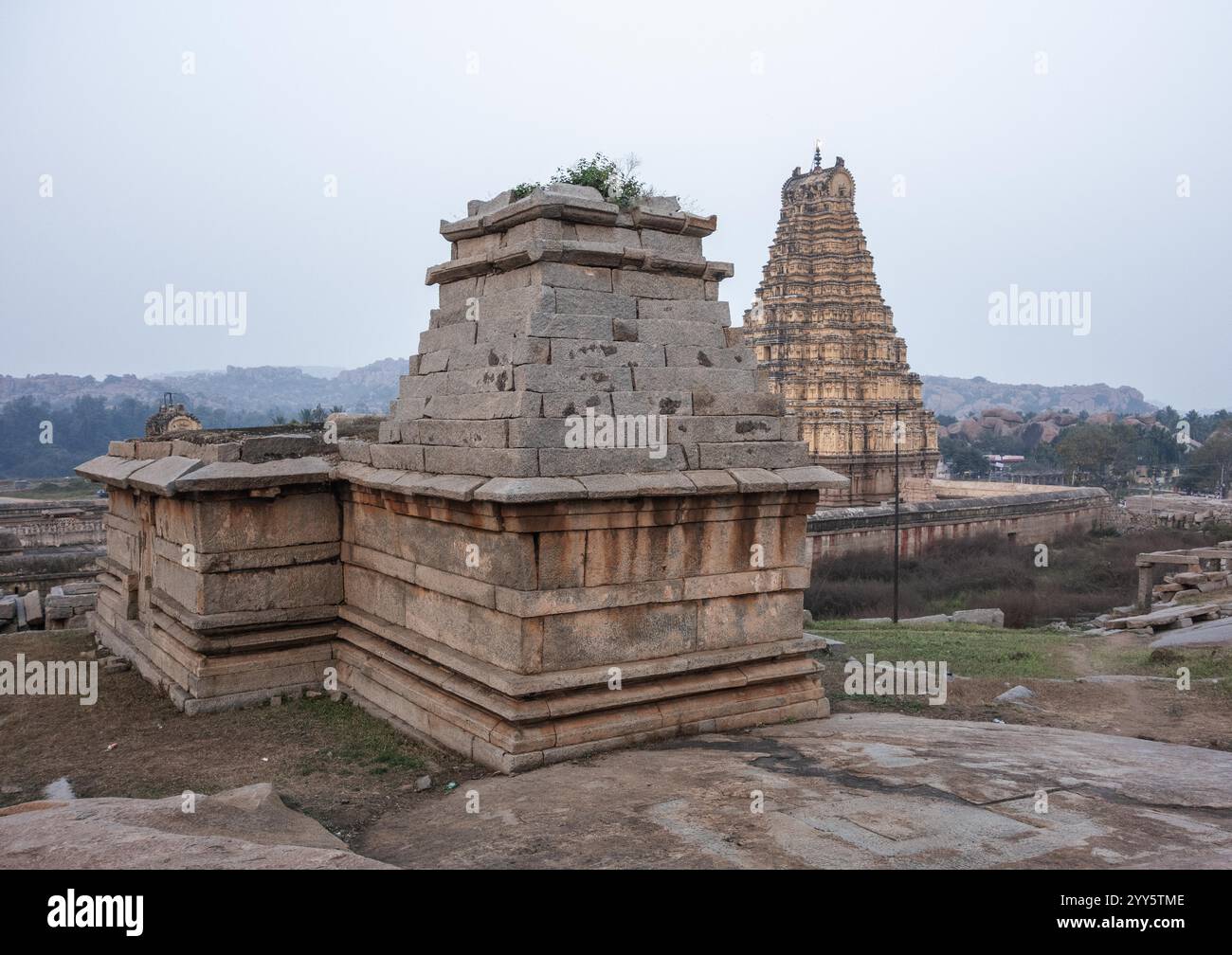 Hemakuta Hill Temple Complex in Hampi. India Stock Photo - Alamy