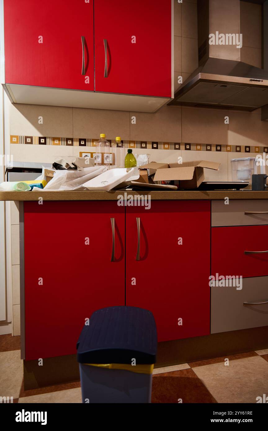 Kitchen messy worktop hi-res stock photography and images - Alamy