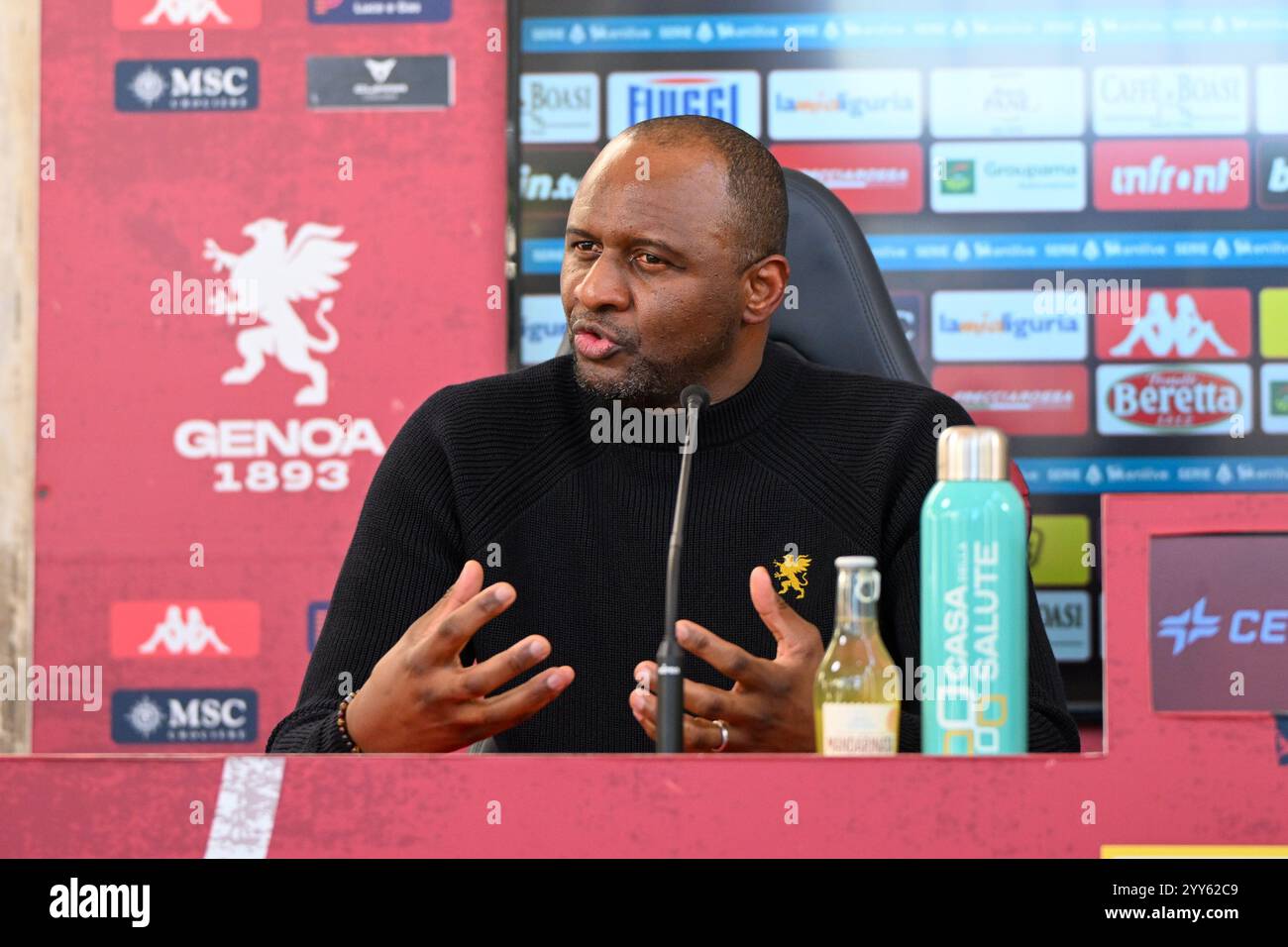 Genova, Italia. 22nd Nov, 2024. Il nuovo allenatore del Genoa Patrick ...