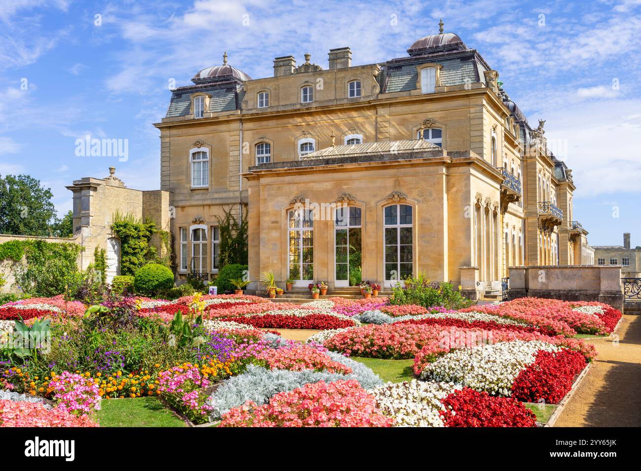 Wrest Park Bedfordshire Formal gardens outside of the grade 1 listed ...