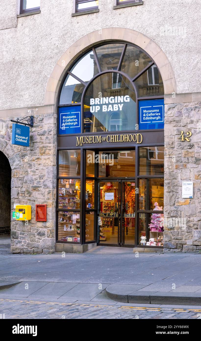 Museum of Childhood on the Royal Mile, Edinburgh, Scotland, UK Stock ...