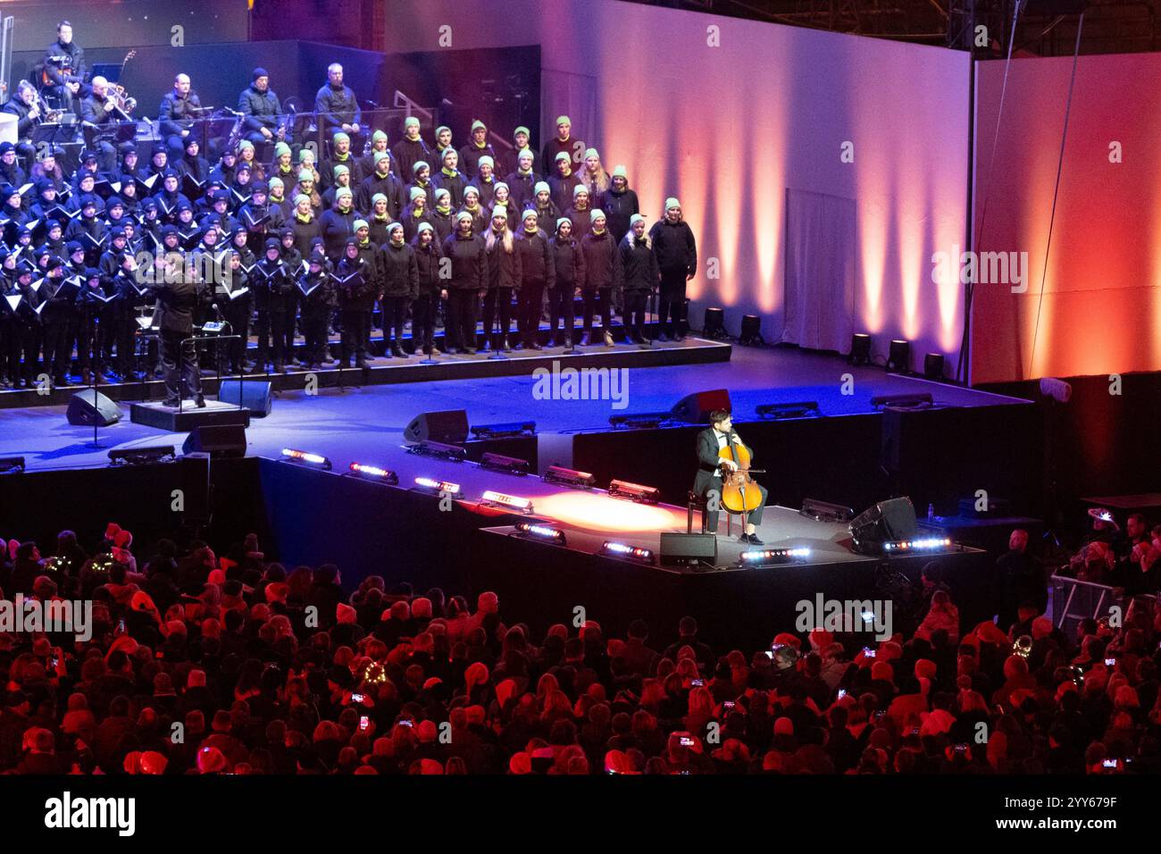 Hauser 2024 concert hi-res stock photography and images - Alamy