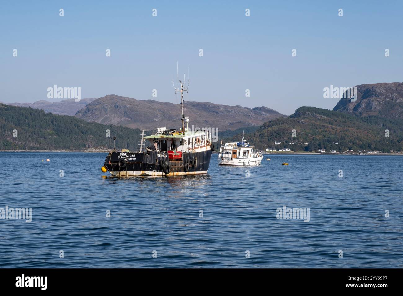 Boats moored at Plockton, Loch Carron, near Kyle of Lochalsh, Highland ...