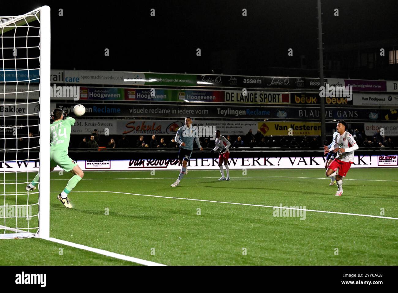 NOORDWIJK - Arantis Roep of VV Noordwijk makes the 2-0 during the KNVB ...