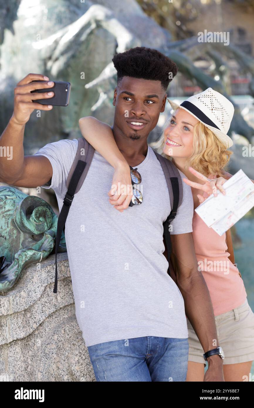 Beautiful female doing selfie photo hi-res stock photography and images ...