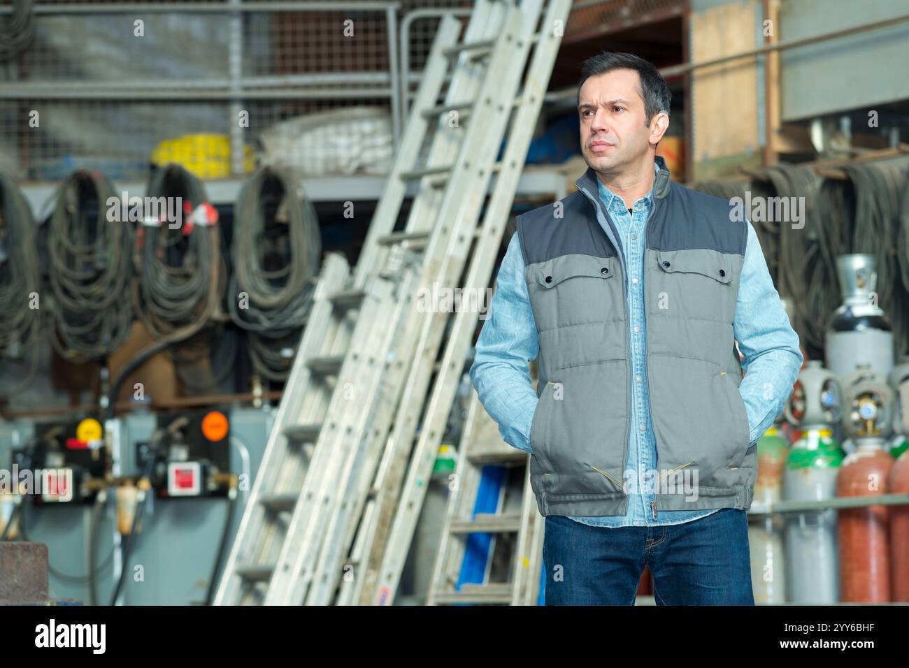 Factory ladders hi-res stock photography and images - Alamy