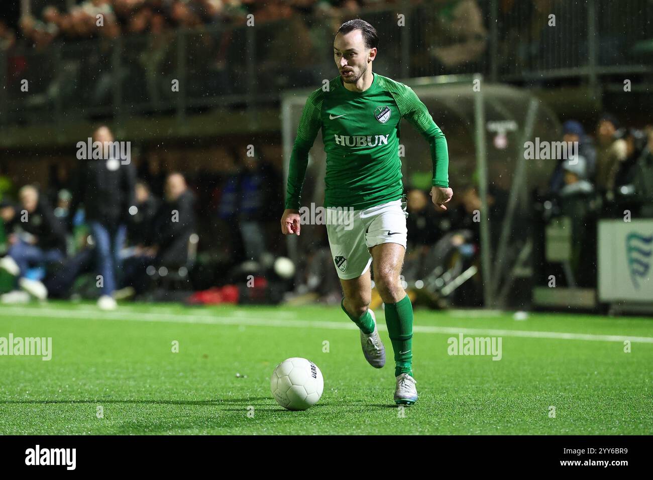 Bunschoten Spakenburg, Netherlands. 19th Dec, 2024. BUNSCHOTEN ...