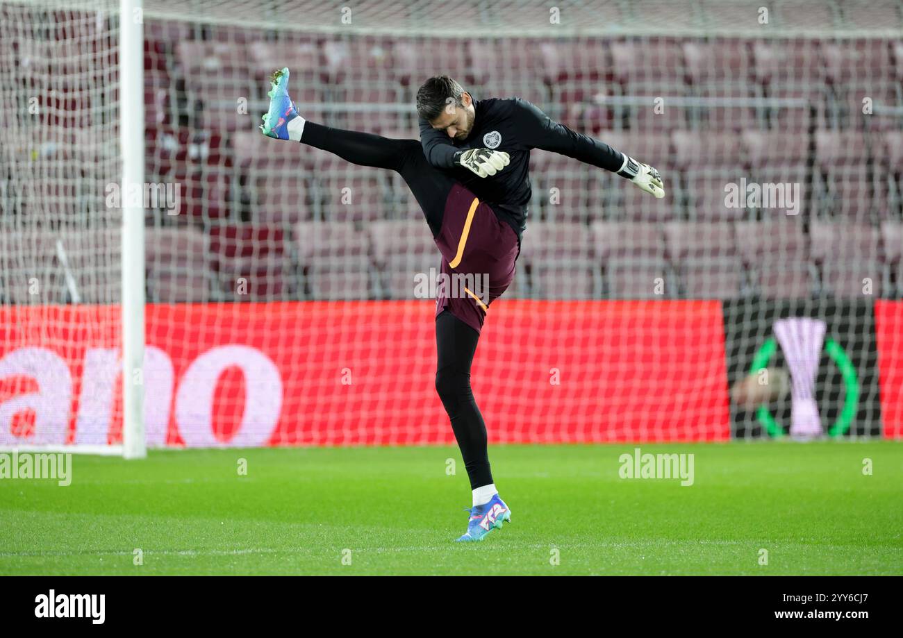 Heart of Midlothian goalkeeper Craig Gordon warms up before the UEFA ...