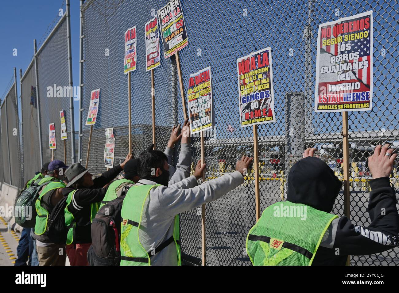 Tijuana, Baja California, Mexico. 18th Dec, 2024. Mexican migrants who ...