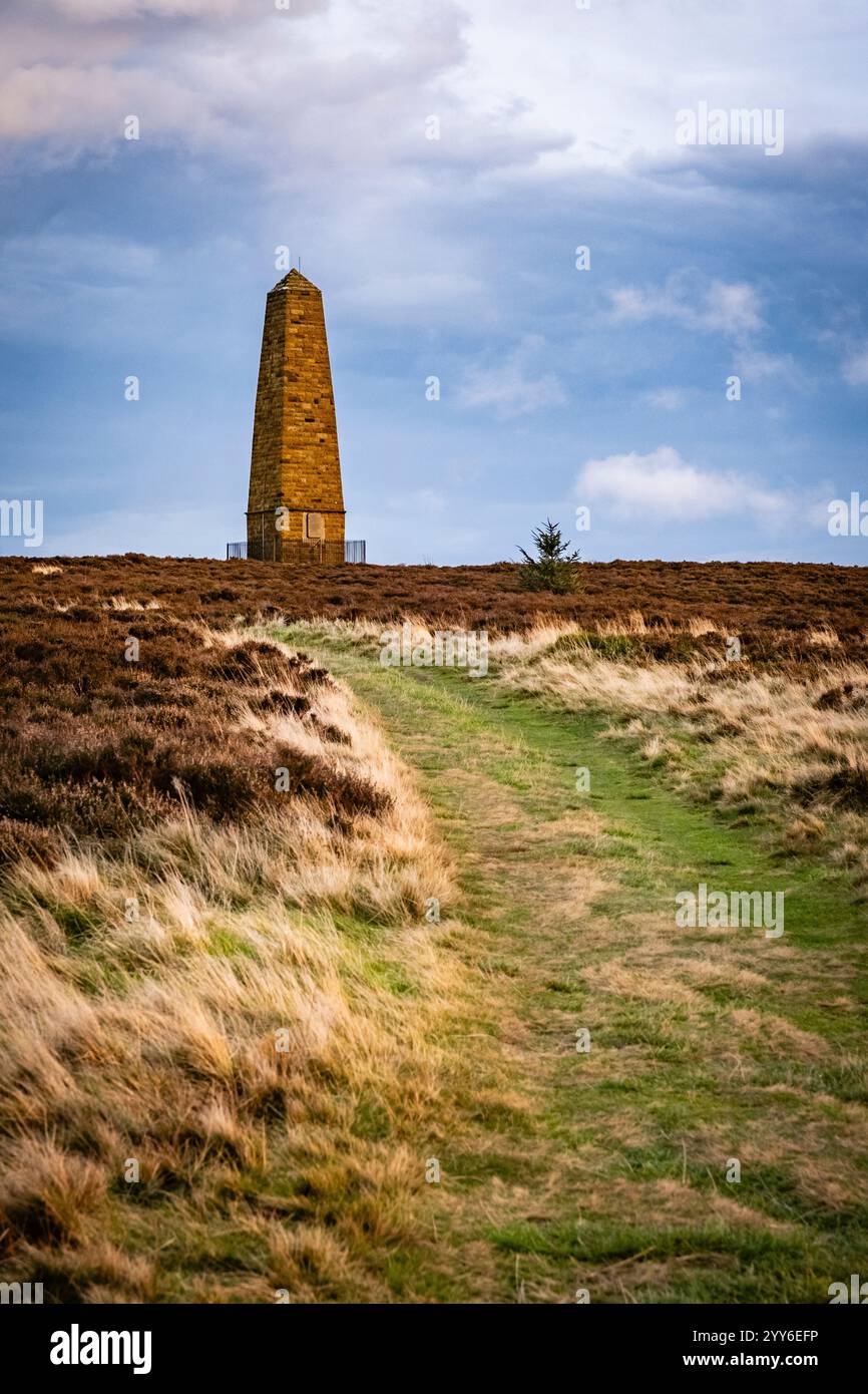 Captain Cooks Monument, Cleveland Way, North Yorkshire Moors, UK Stock Photo - Alamy