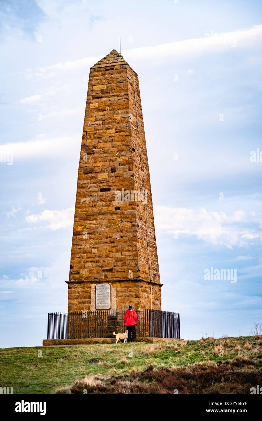 Captain Cooks Monument, Cleveland Way, North Yorkshire Moors, UK Stock Photo - Alamy