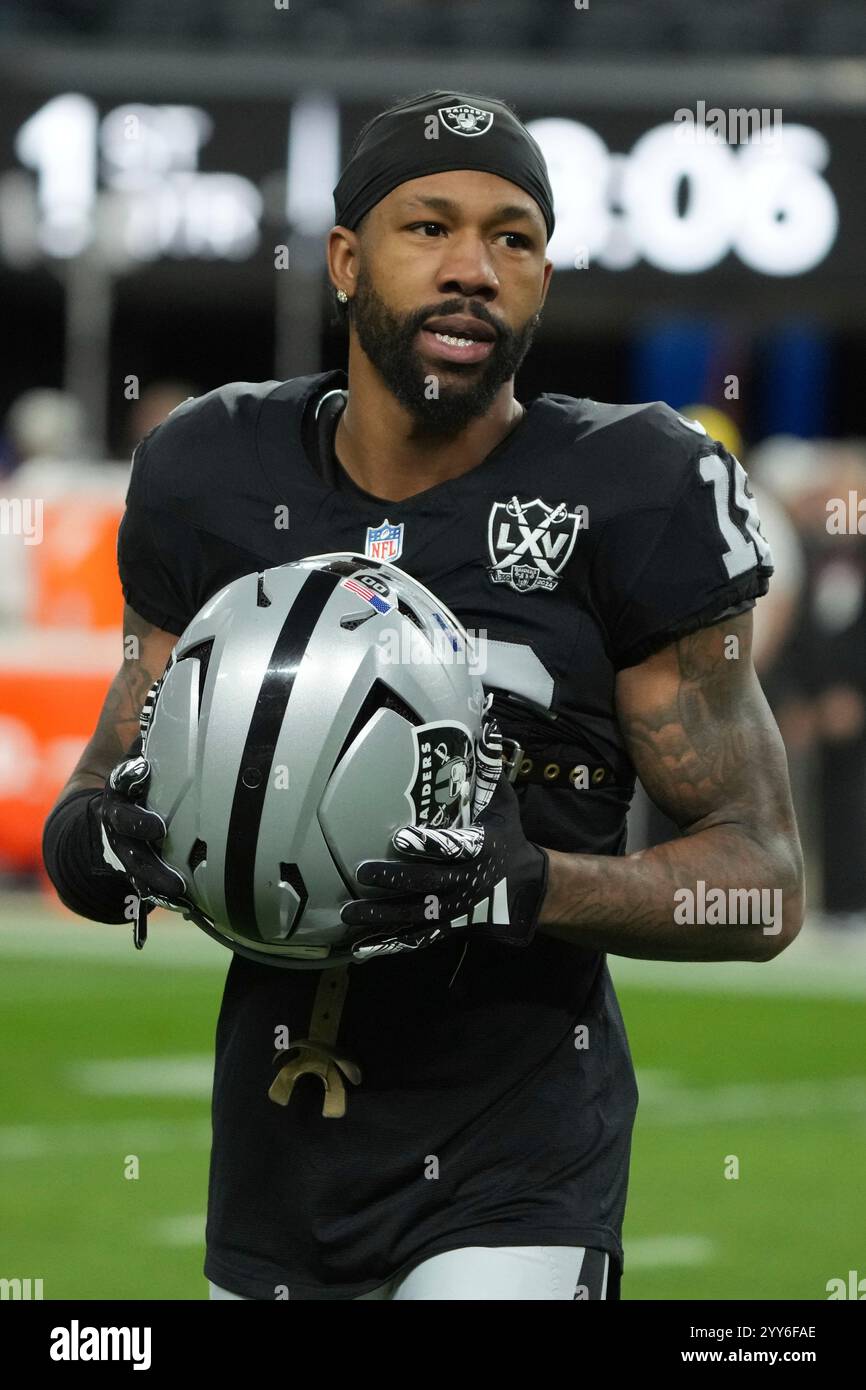 Las Vegas Raiders cornerback Jack Jones (18) during the first half of ...