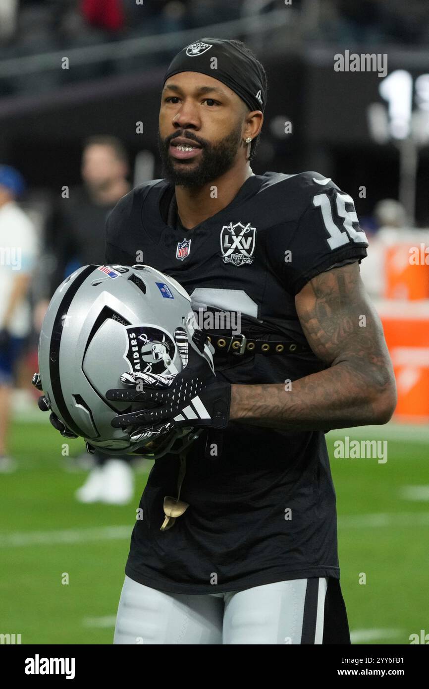 Las Vegas Raiders cornerback Jack Jones (18) during the first half of ...