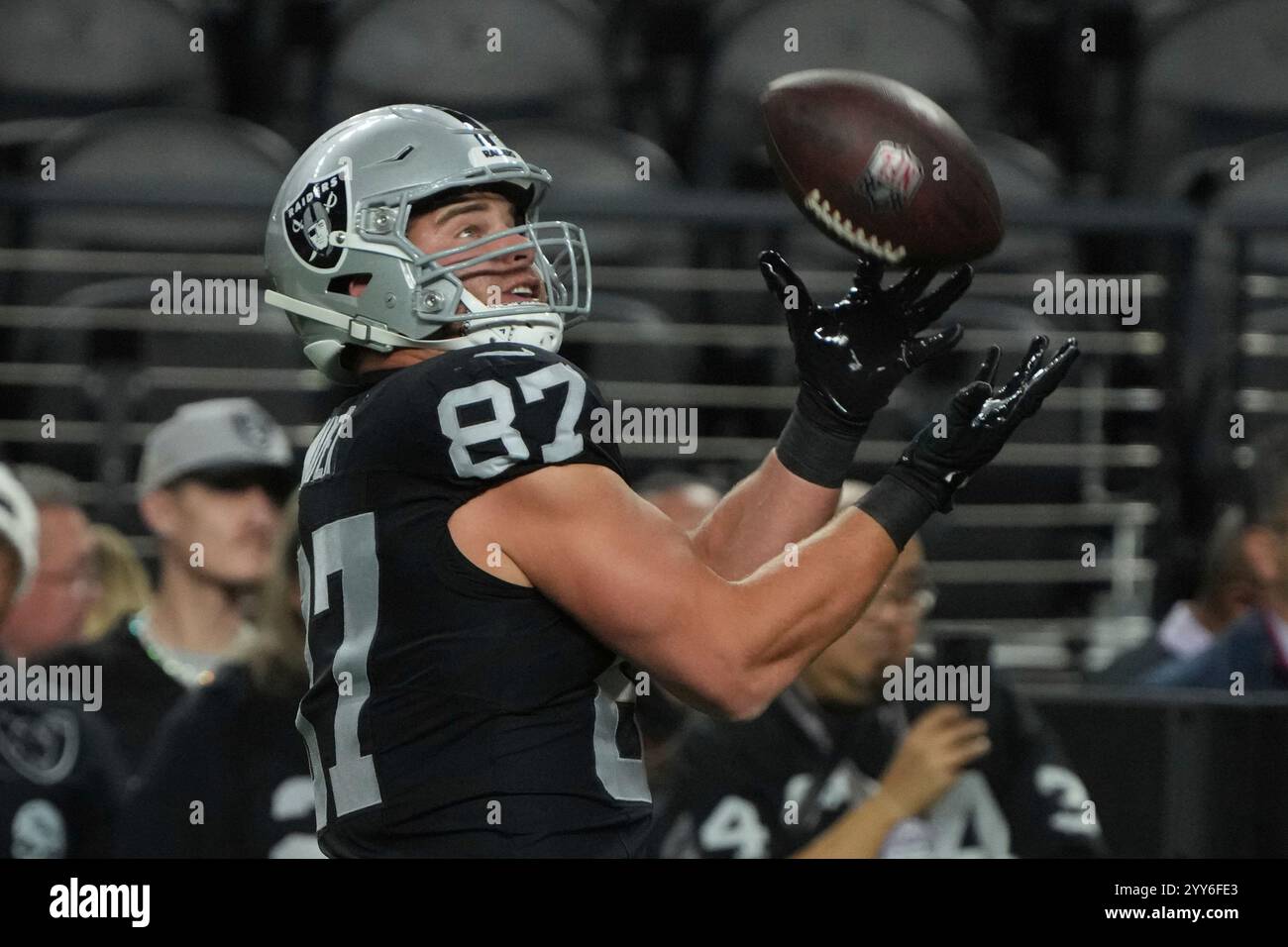 Las Vegas Raiders tight end Michael Mayer (87) warms up against the ...