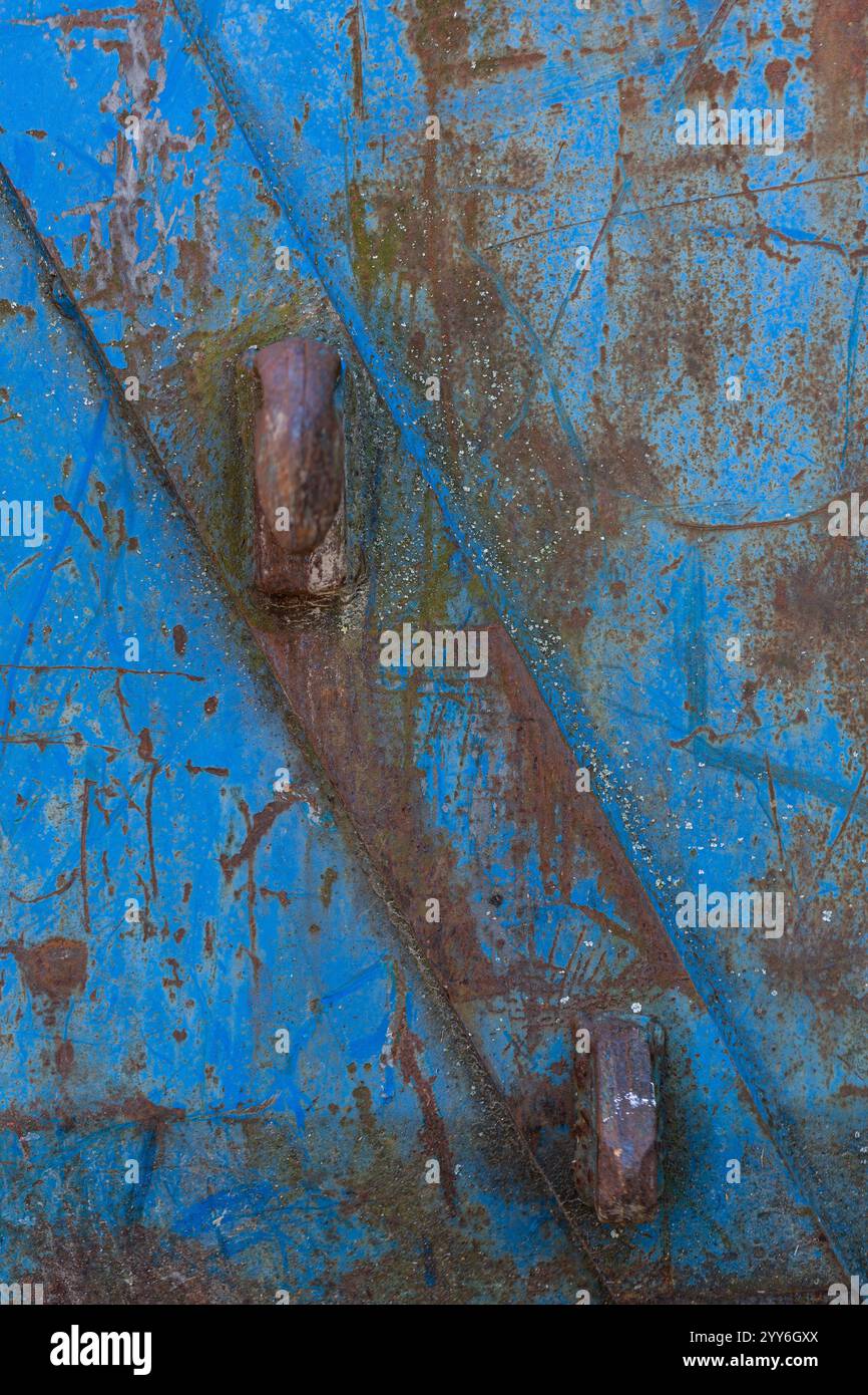 Blue green art metal hi-res stock photography and images - Alamy