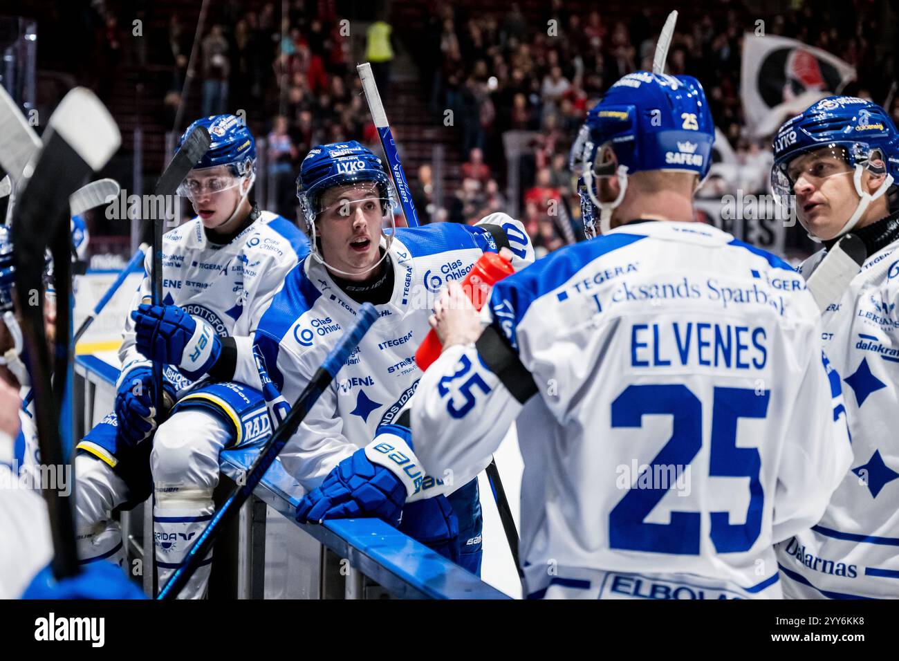 241219 Leksands Anton Johansson deppar under ishockeymatchen i SHL mellan Malmö Redhawks och ...
