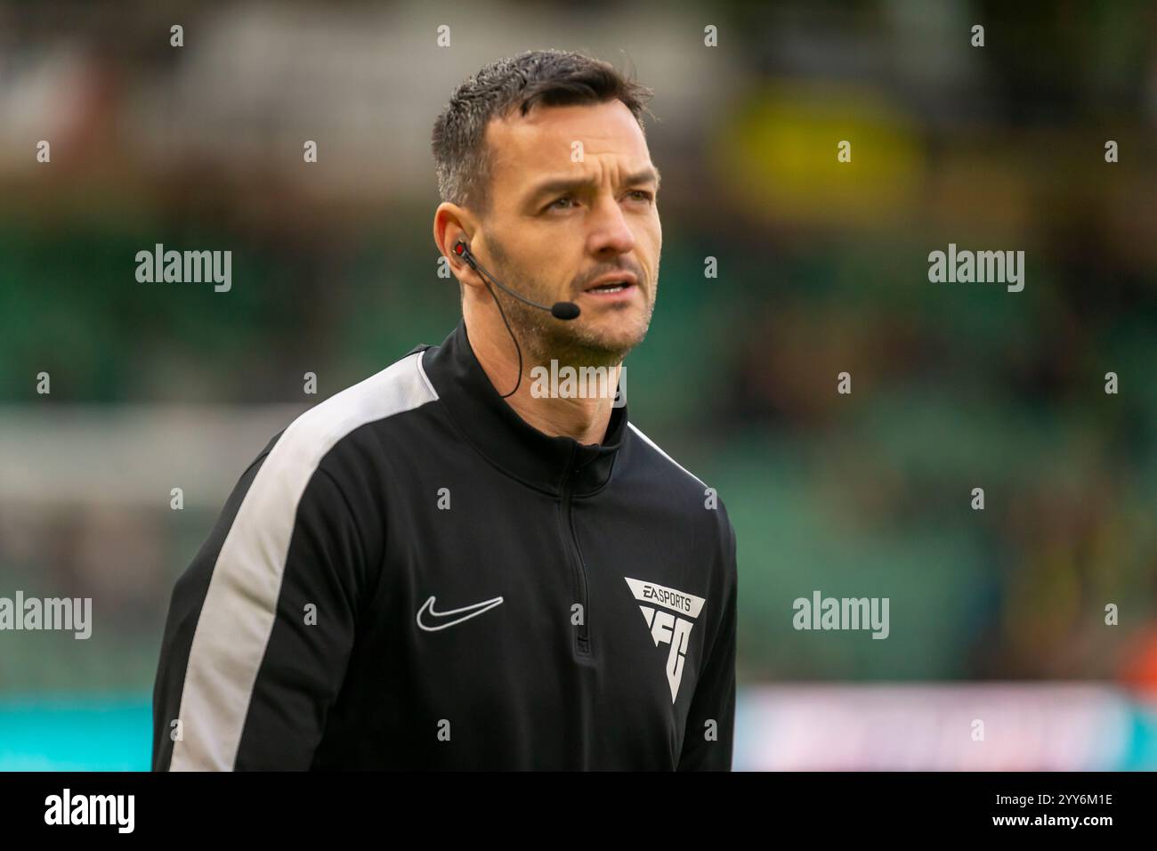 Referee Andrew Madley warms up before the Sky Bet Championship match ...