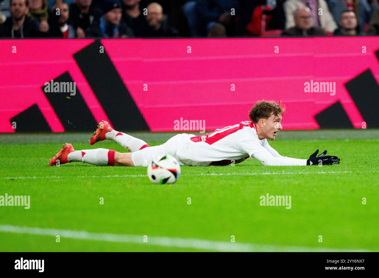 Amsterdam, Netherlands. 19th Dec, 2024. AMSTERDAM, 19-12-2024, Johan Cruijff ArenA, season 2024/ ...