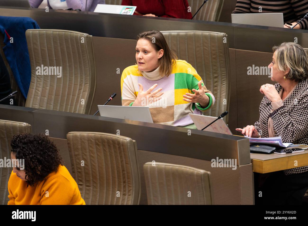 Eva Platteau Groen and Katia Segers Vooruit at the Flemish parliament ...