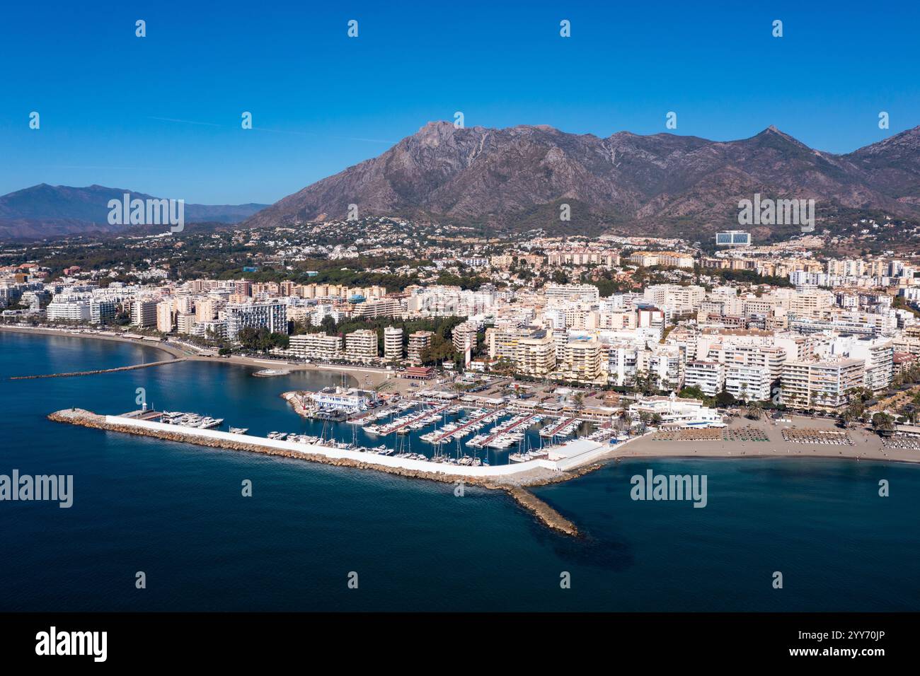 Marina yacht marbella seafront hi-res stock photography and images - Alamy