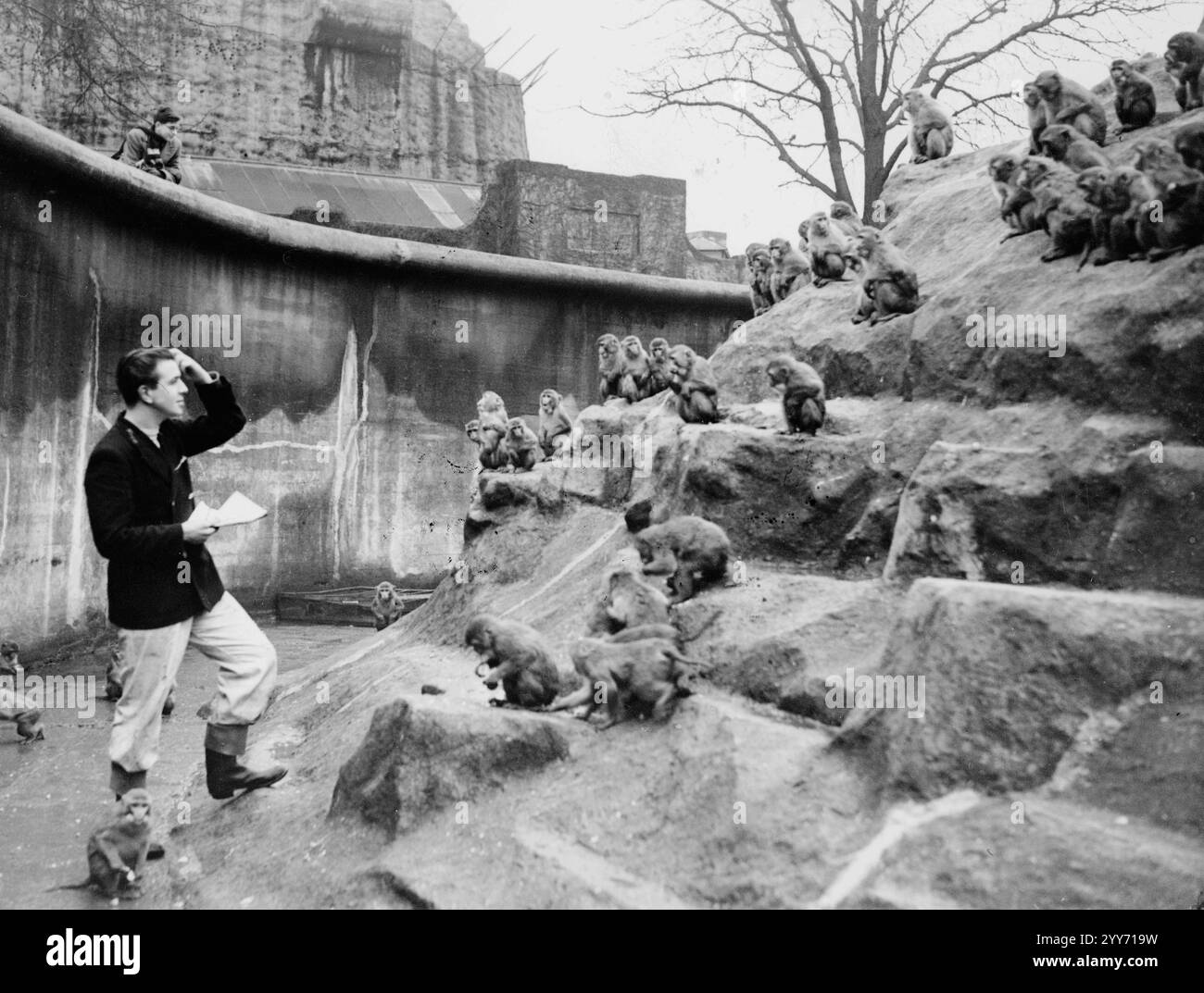 December 29,1952, London, England, United Kingdom: Keeper RON SMITH ...