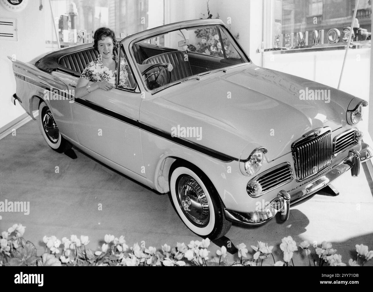 Sunbeam rapier convertible hi-res stock photography and images - Alamy