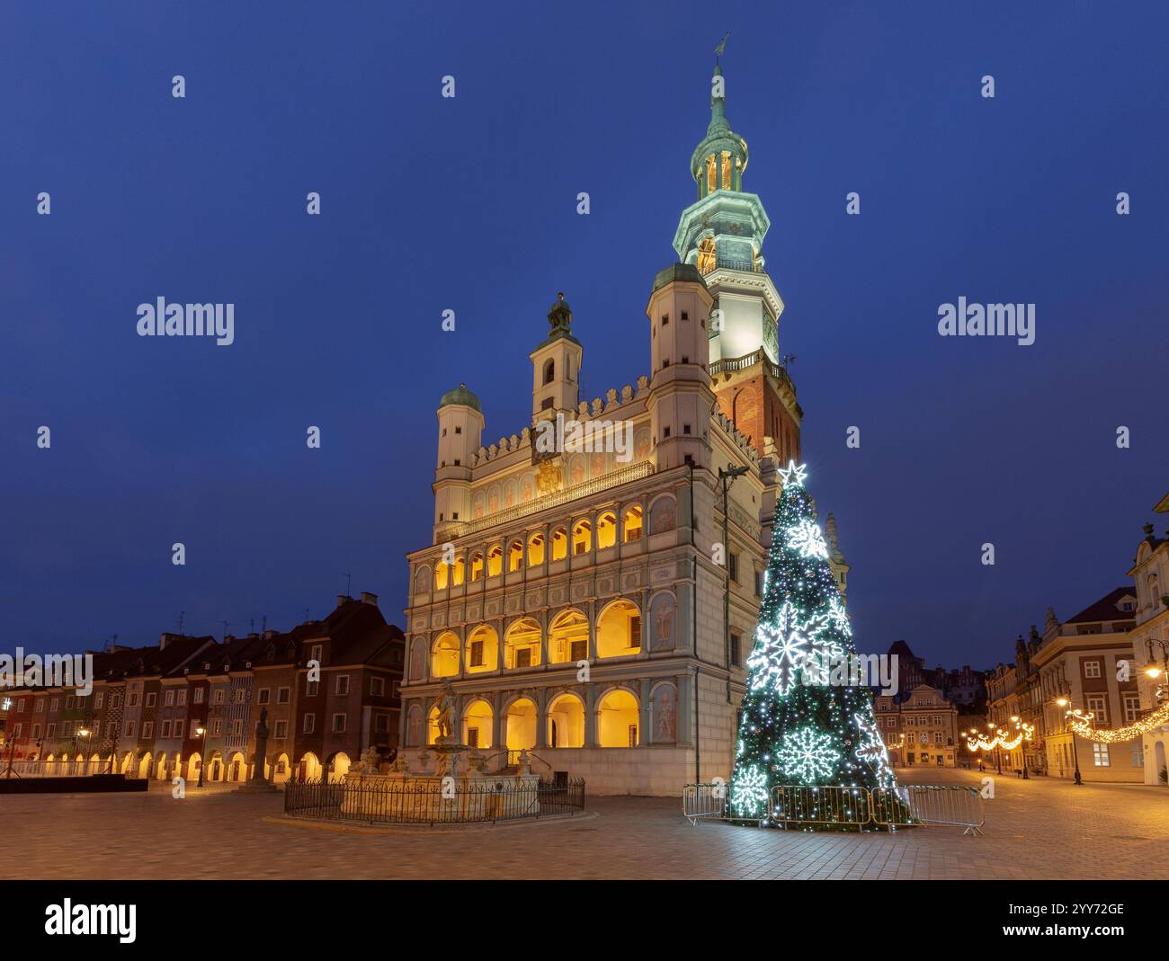 Early morning view of the Poznan Town Hall in the Old Market Square of ...