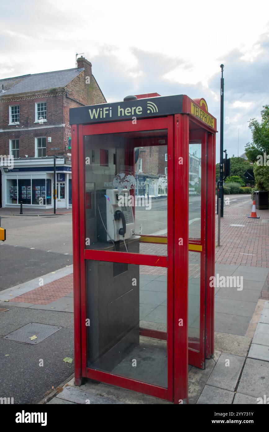 old red phone booth in England Stock Photo - Alamy