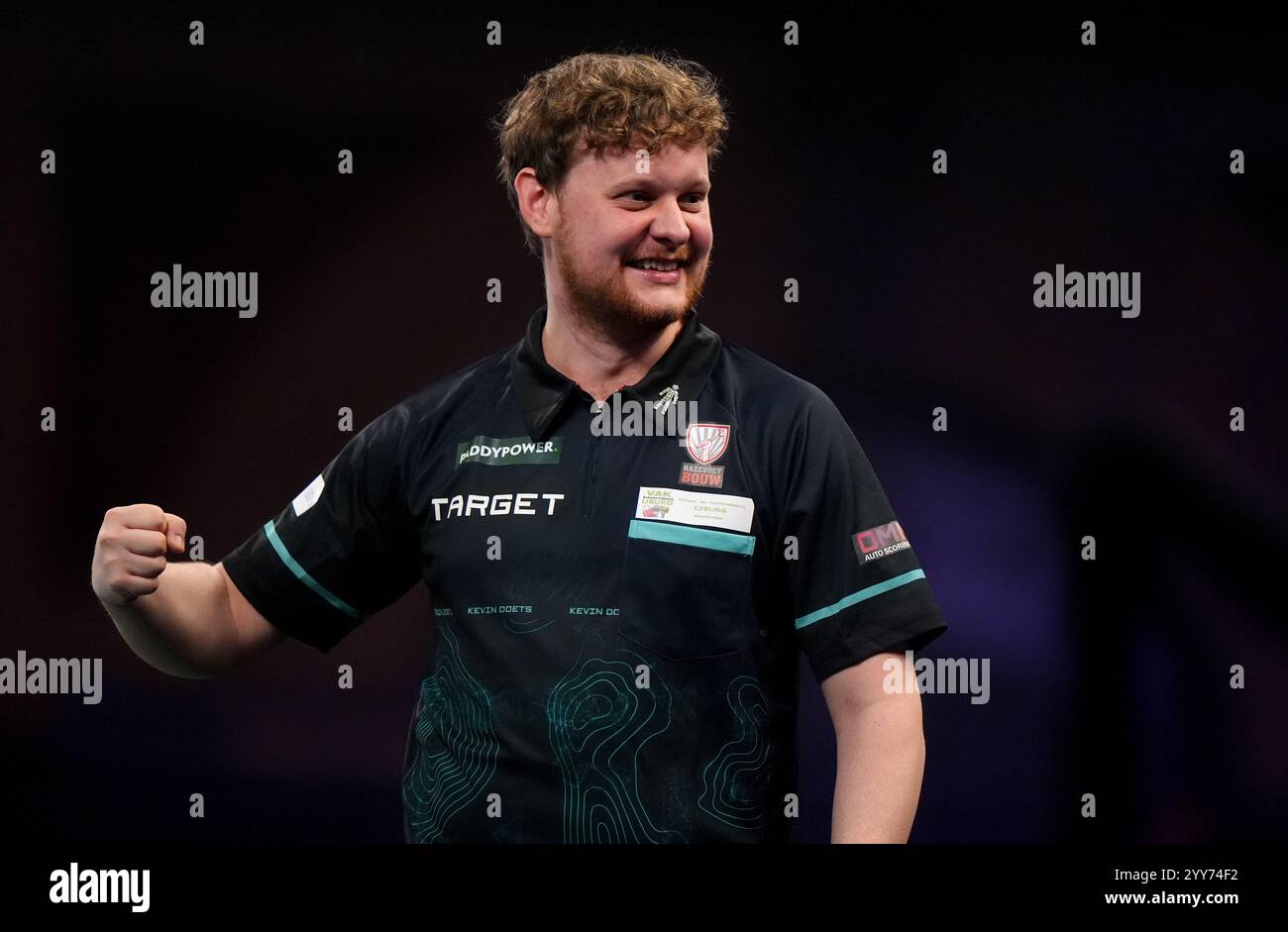 Kevin Doets celebrates winning his second round match against Michael ...