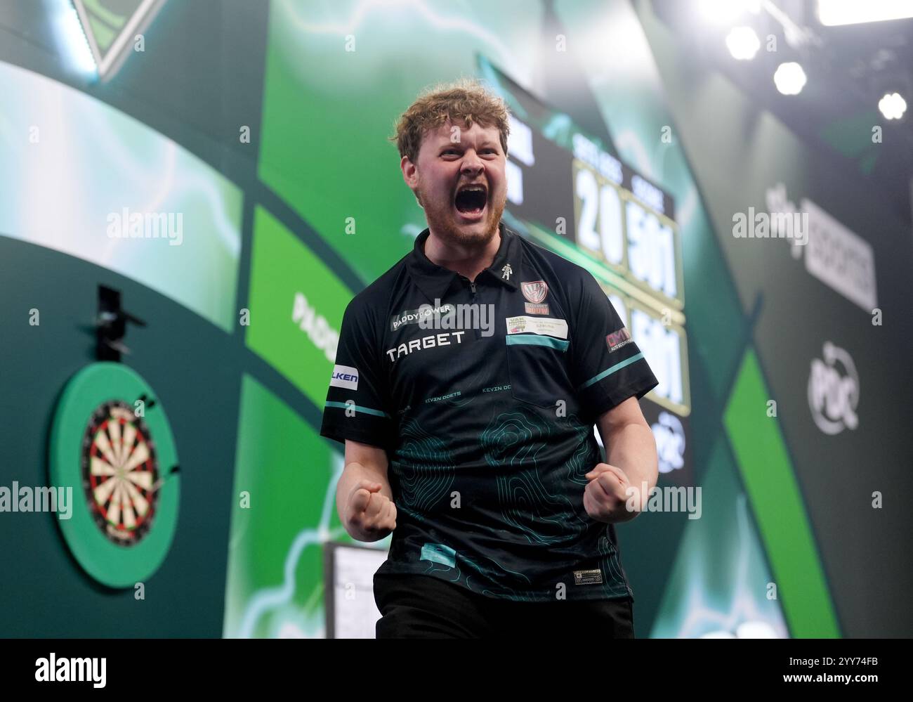 Kevin Doets celebrates winning his second round match against Michael ...