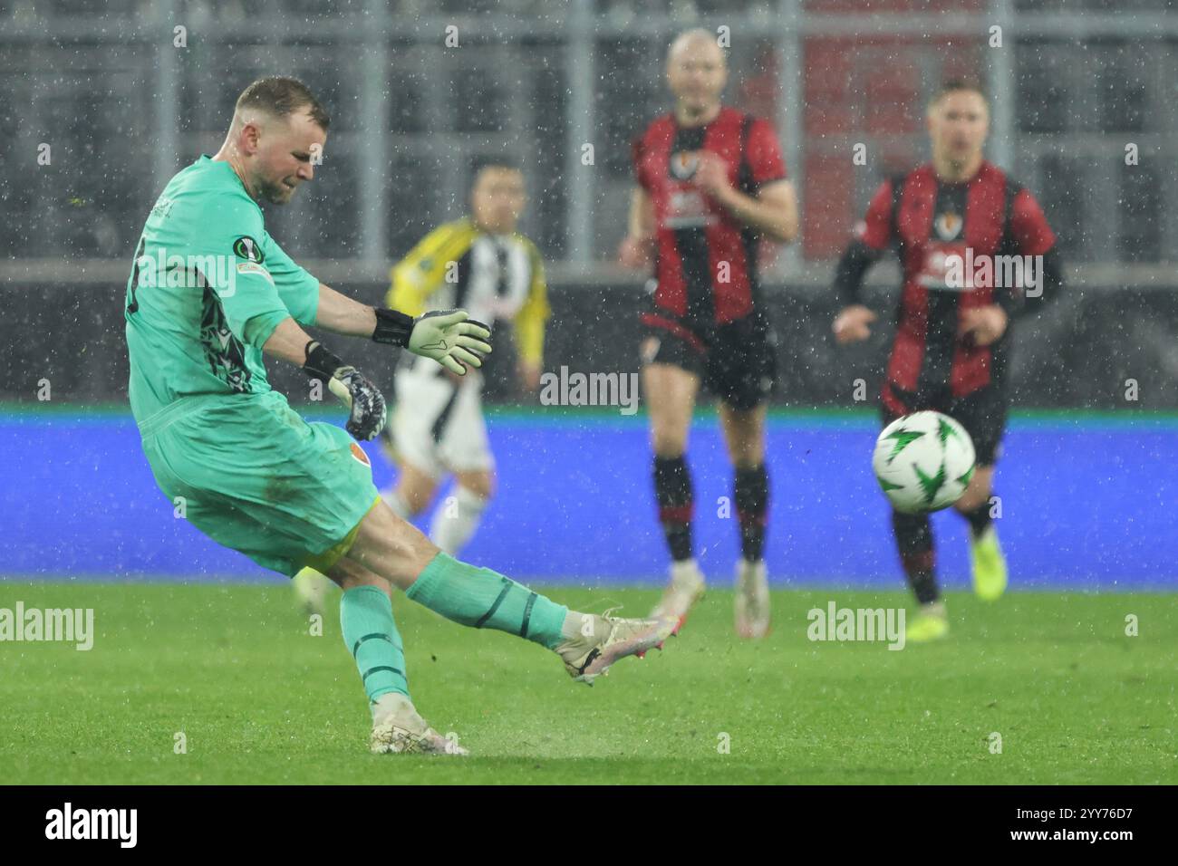 Linz, Austria. 19th Dec, 2024. LINZ, AUSTRIA - DECEMBER 19: Ingvar ...