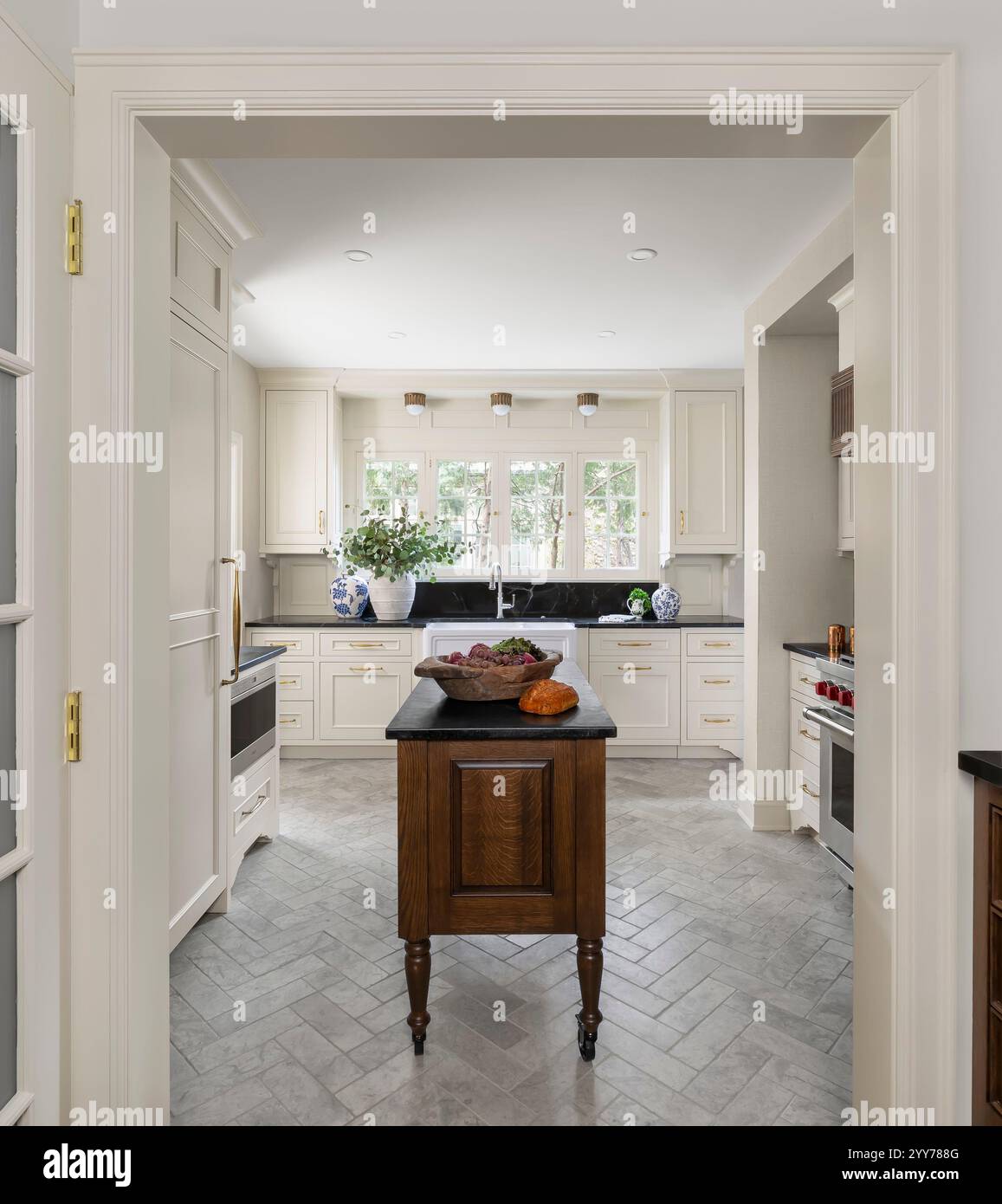 Custom casing and trim around entryway hi-res stock photography and ...