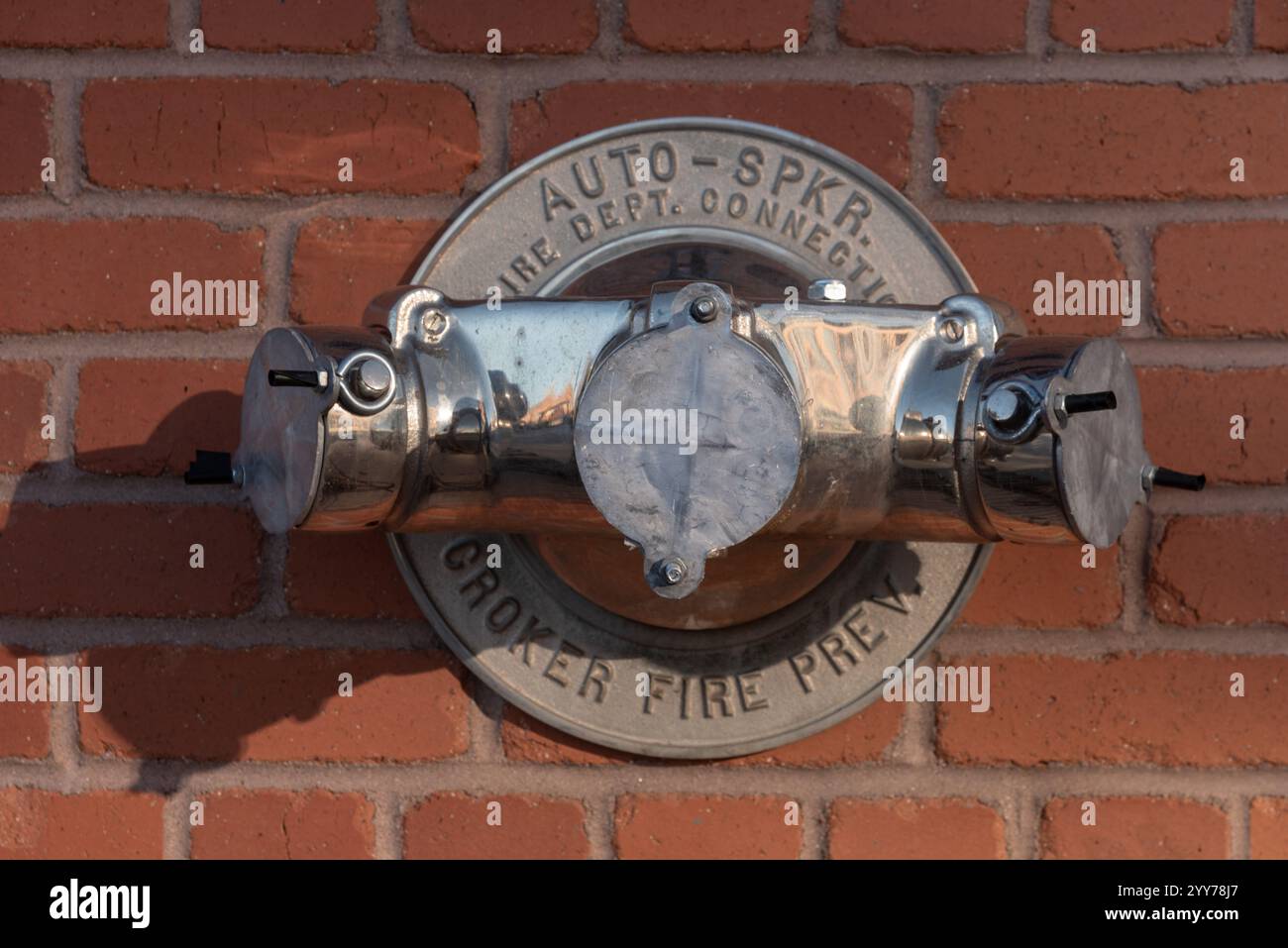 Fire department connection hi-res stock photography and images - Alamy