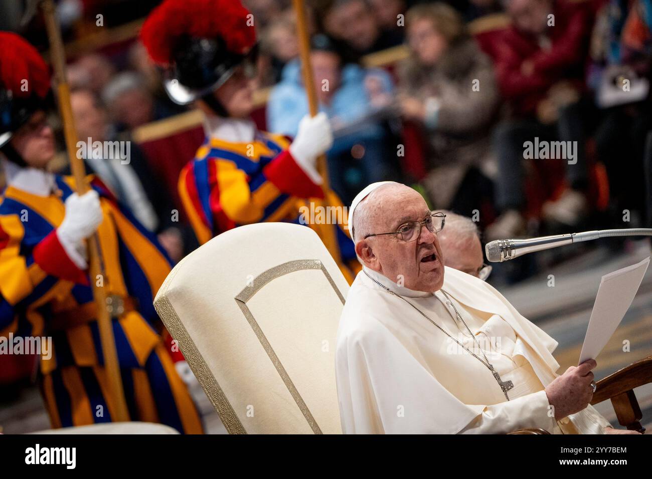Vatican, Vatican. 19th Dec, 2024. Pope Francis receives the Italian ...